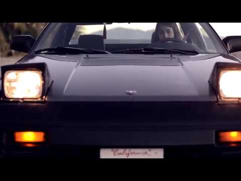 screaming chicken mr2 - YouTube