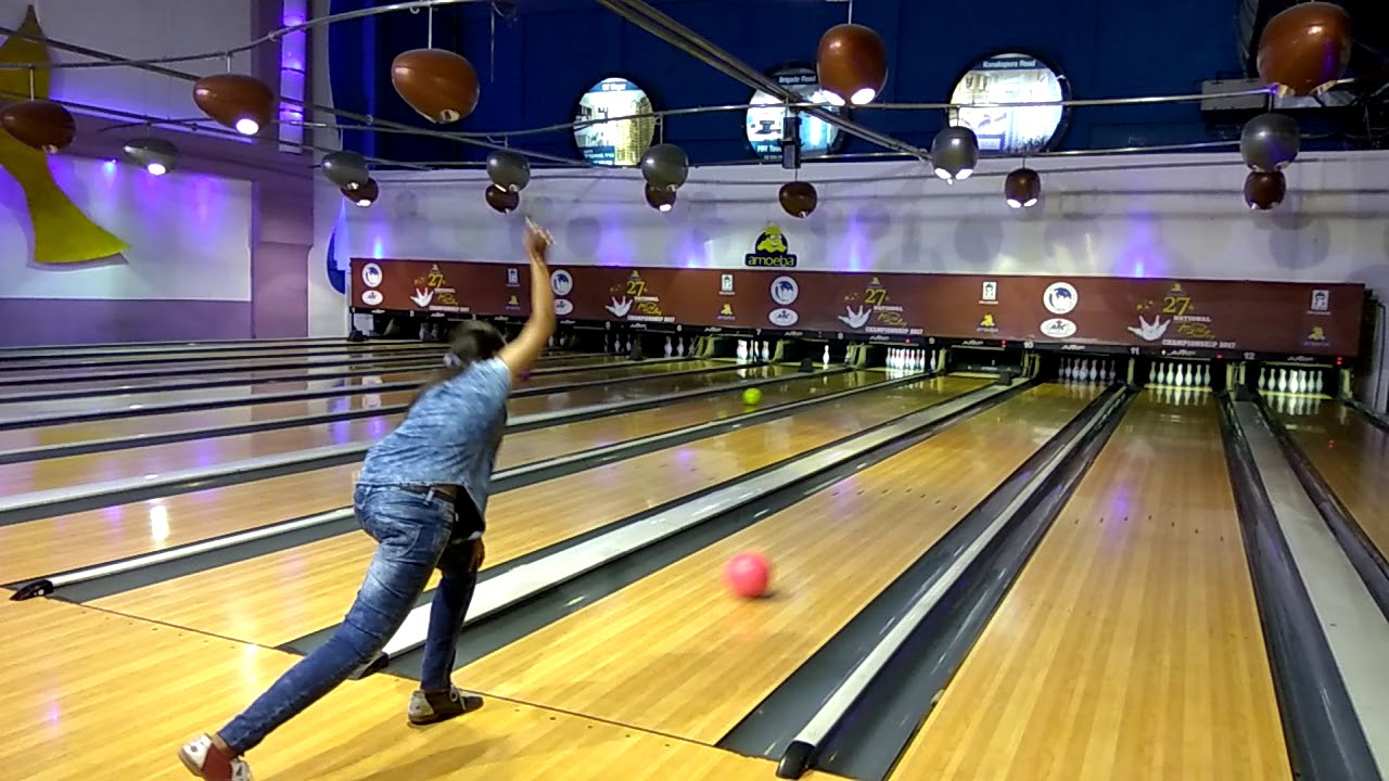 How to play Bowling - YouTube