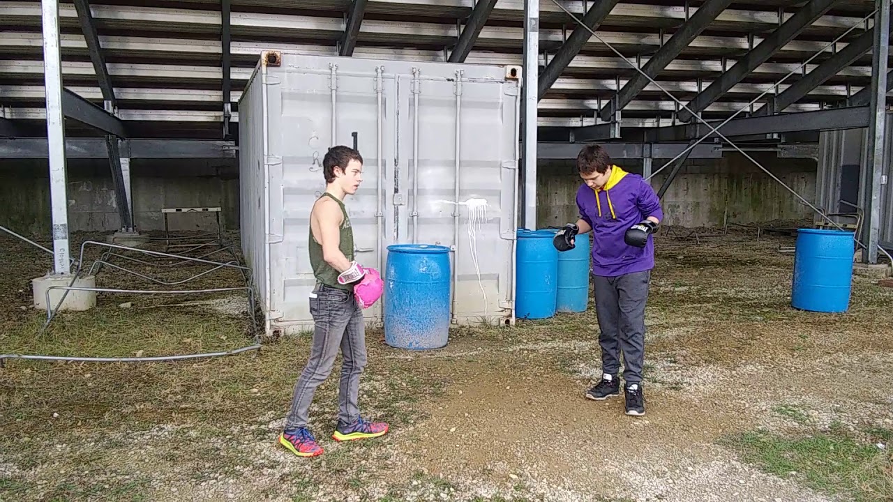 Allen wins his first boxing match - YouTube