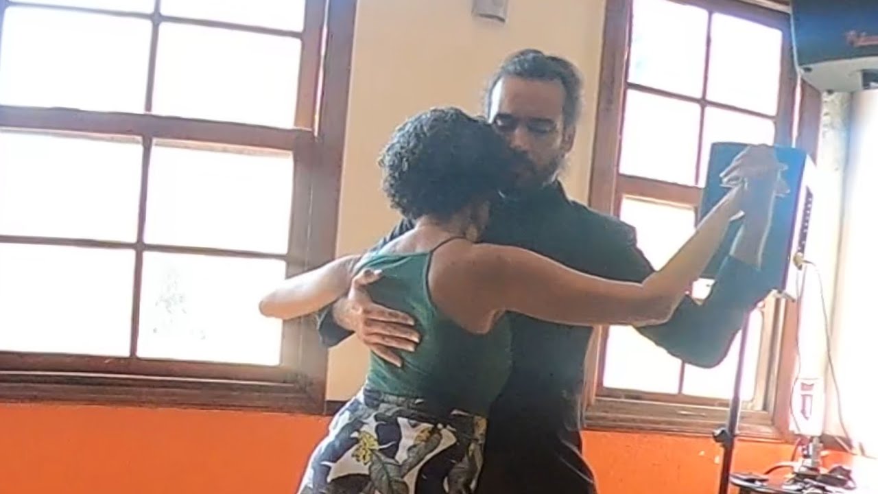 Casa do Tango - Aulas de Tango no Rio de Janeiro com André Carvalho. Private Tango Lesson ...