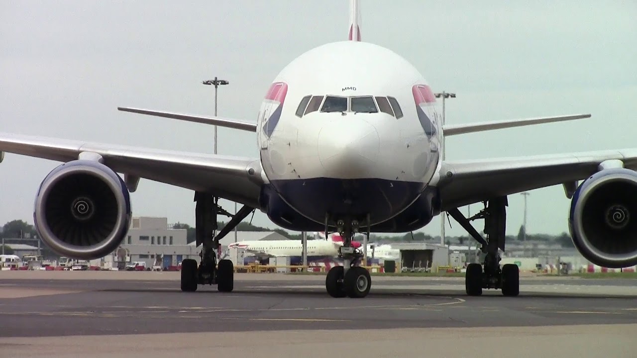 Airside Plane Spotting | London Gatwick - YouTube
