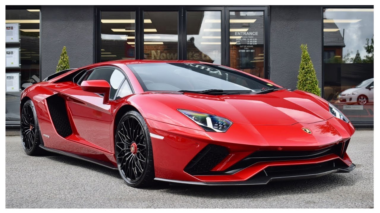 Rosso Efesto Lamborghini Aventador LP740-4 S | Hillmoren - YouTube