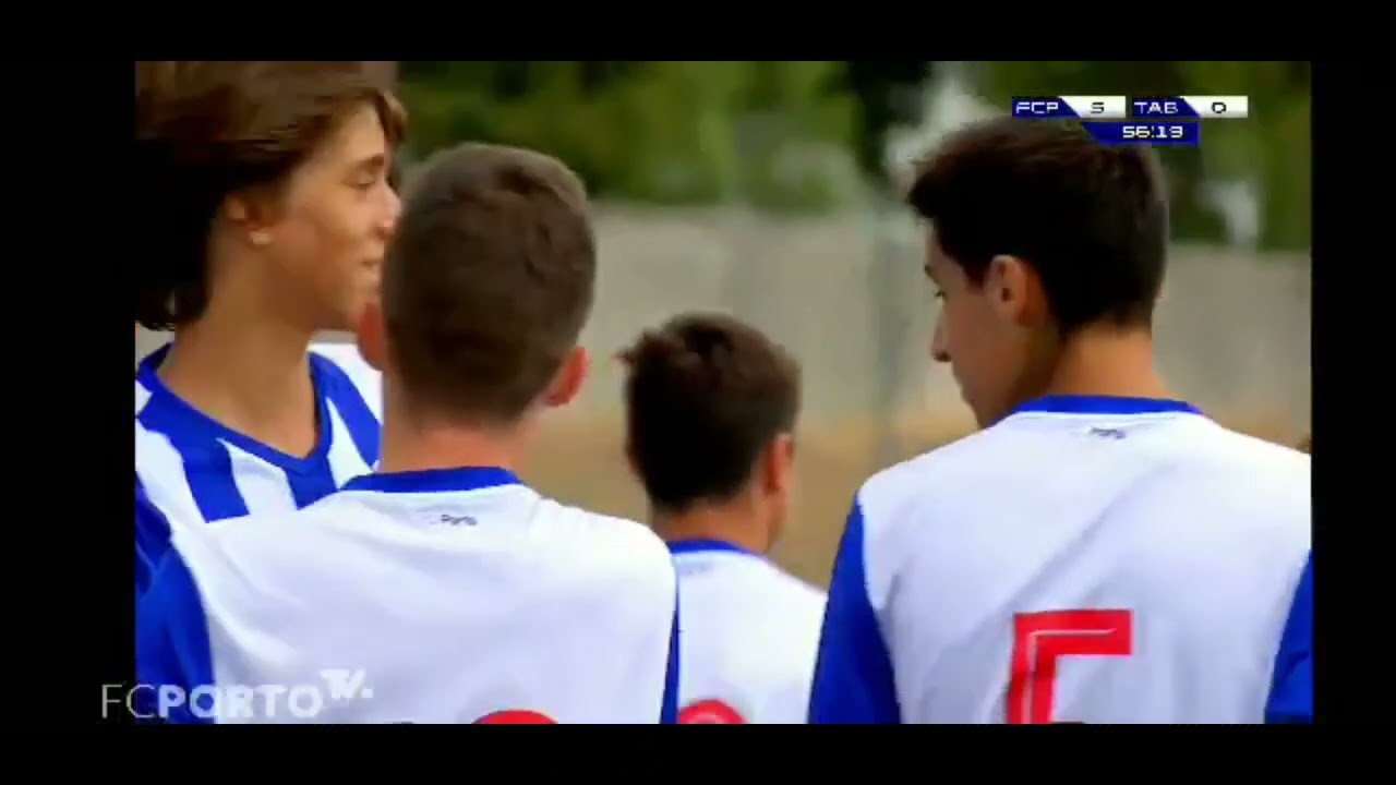 Duarte Cunha (FCPorto Vs Taboeira) - YouTube