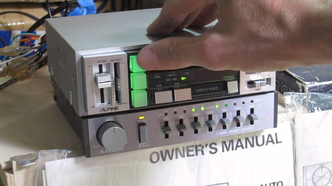 Alpine 5114 Cassette player with Alpine 3023 Equalizer - YouTube