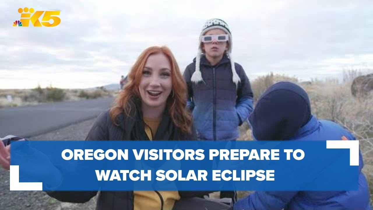 Oregon visitors prepare to watch solar eclipse - YouTube