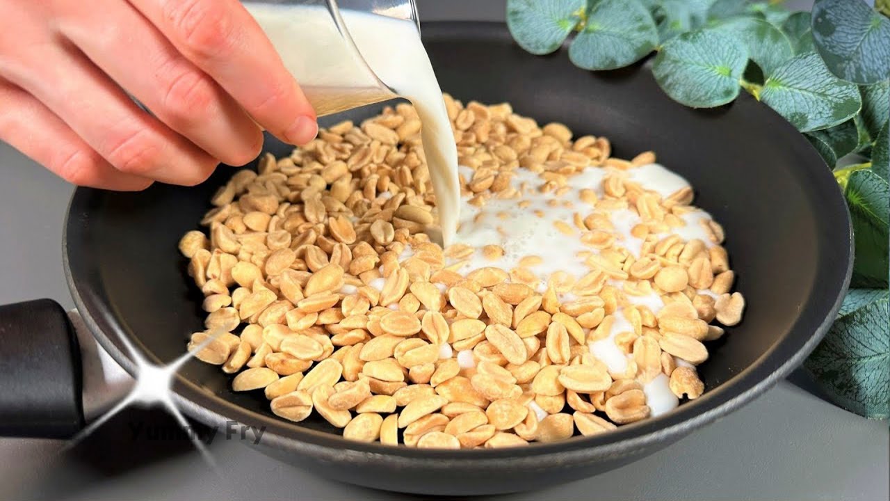I pour milk into peanuts and the result is amazing! Simple peanut ...