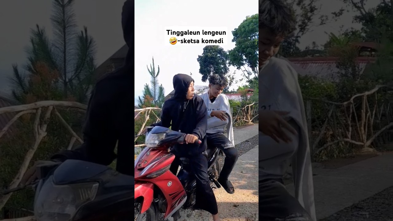 Tinggaleun lengeun di balik layar lucu🤣 - sketsa komedi #shortlucu # ...
