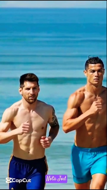 Messi Ronaldo enjoyed vacation on the sea beach ⛱️🌴 #messi #ronaldo # ...