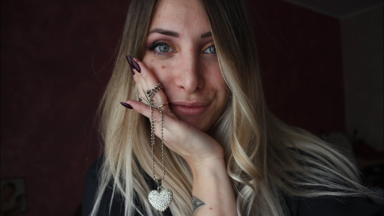 ASMR- Pendulum Sleep Hypnosis / Scissors - YouTube