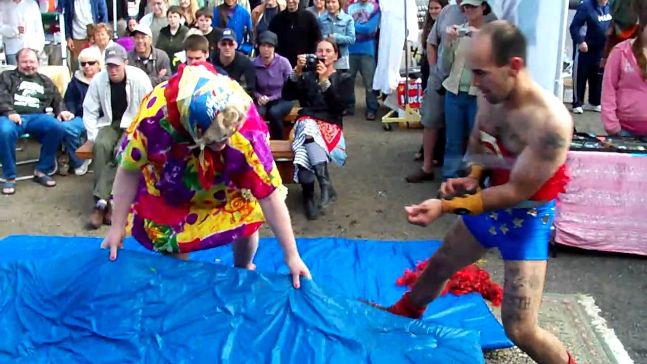 Start of Fun wrestling on July 4th 2009 - YouTube