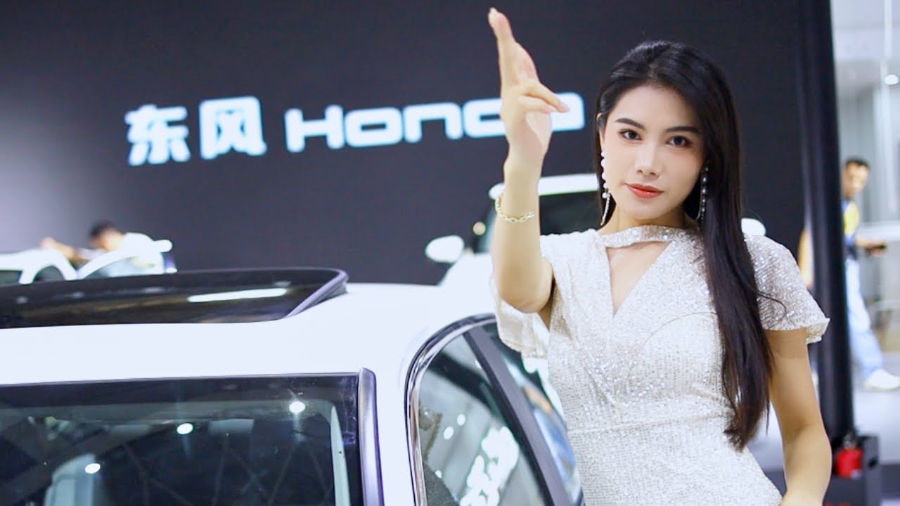 【4K】逛車展影美女車模第57期 #Car Show Model #beauty #bellezza - YouTube