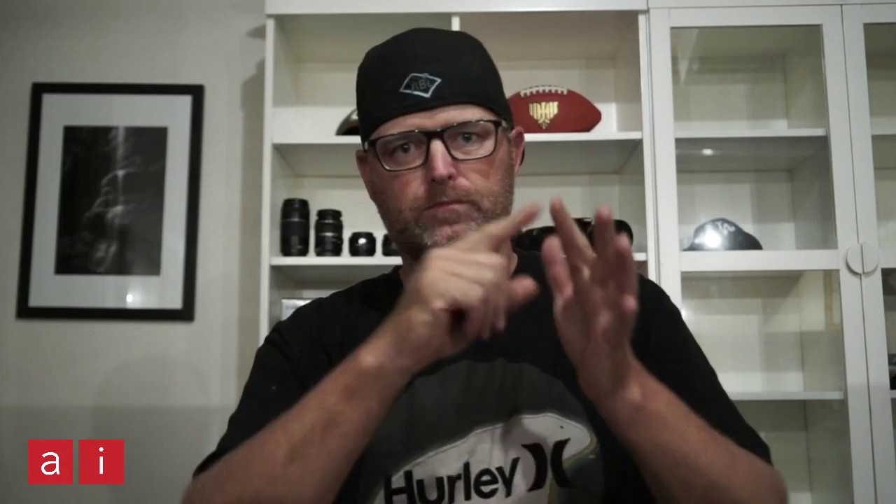 [Auslan] David Wimble - Deaf Photographer Shares His Story - YouTube