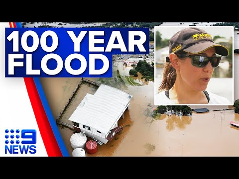 Gympie evacuated after largest flood in over a century | 9 News Australia