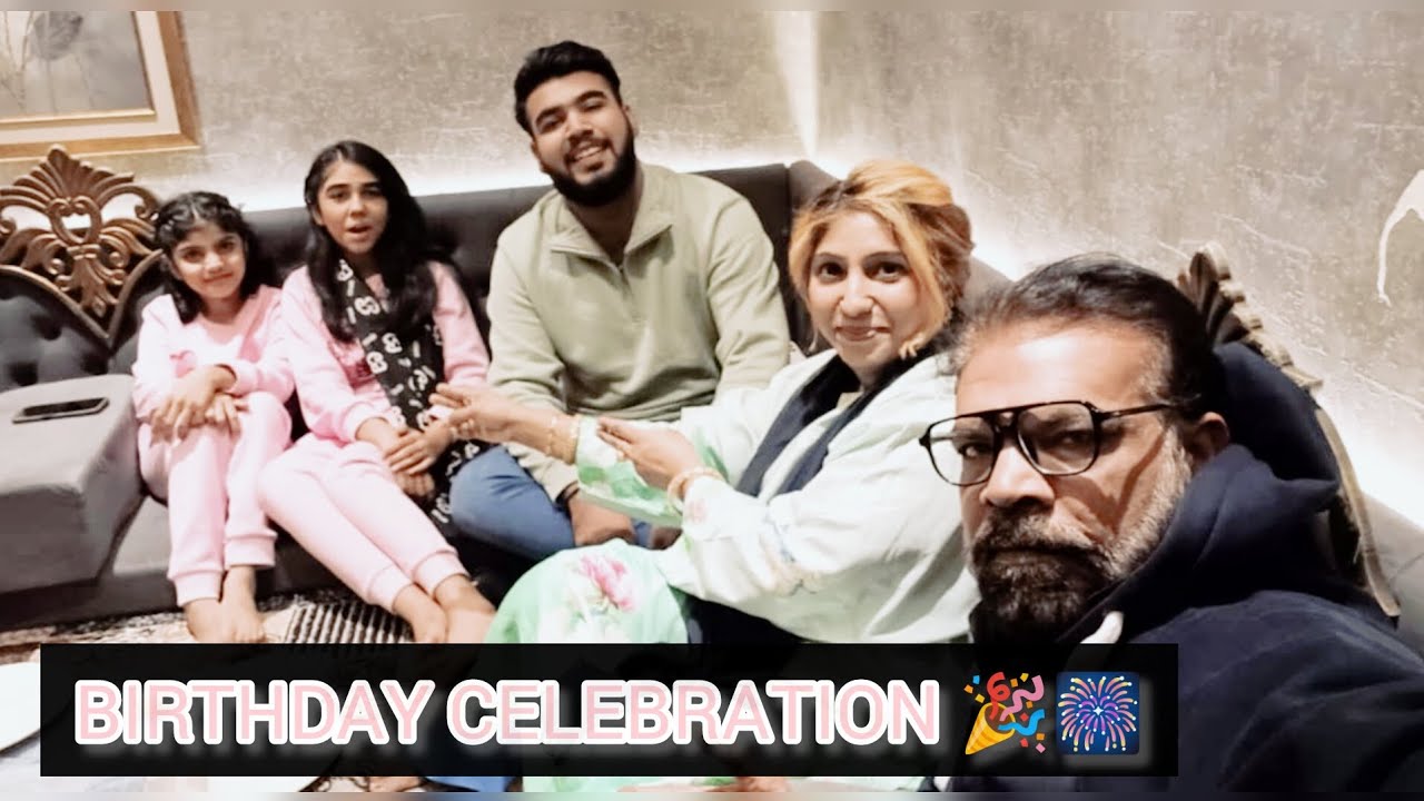 Mini celebration birthday 🎊🎂 party - YouTube