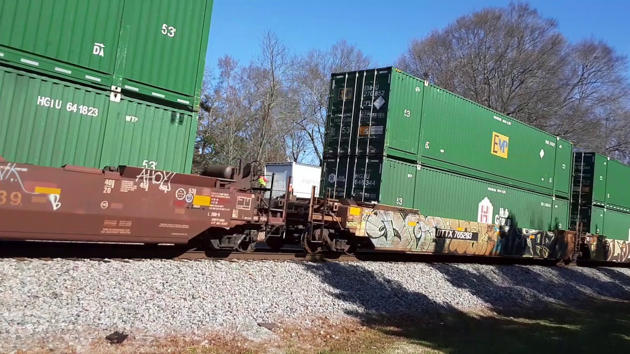 NS 203 with NS 8038 ES44AC and NS 1127 SD70ACE - YouTube