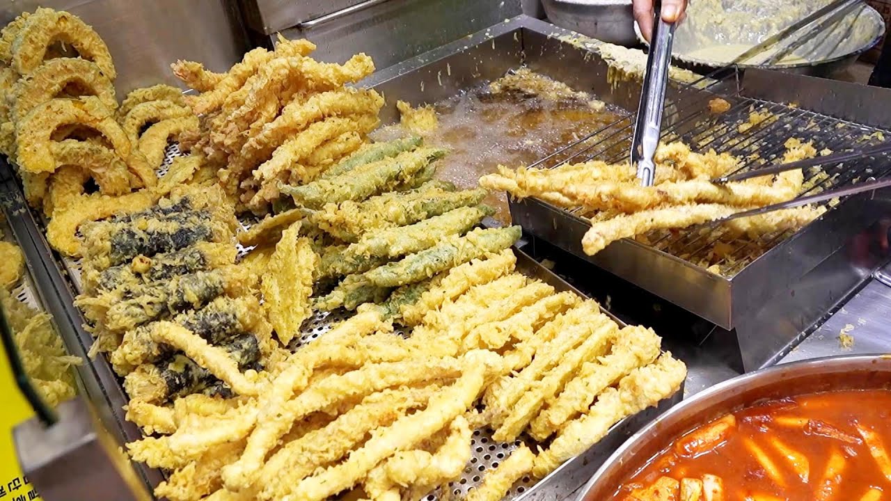 Amazing Taste Korean Spicy Rice Cake - "Tteokbokki" & Fried Squid ...