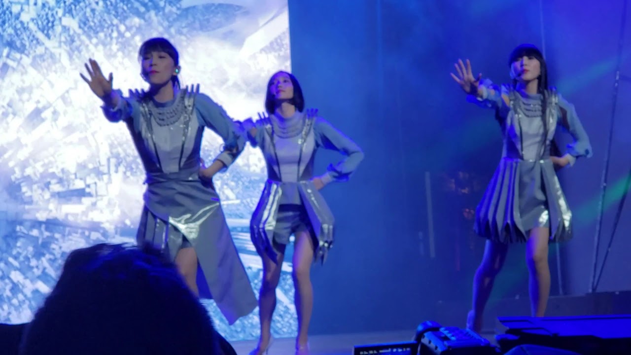 Coachella Perfume Weekend 1 - YouTube
