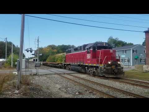 HD CEFX 3803 Picks Up Four Steel Flats in Brunswick ME - 10/1/2020 - YouTube