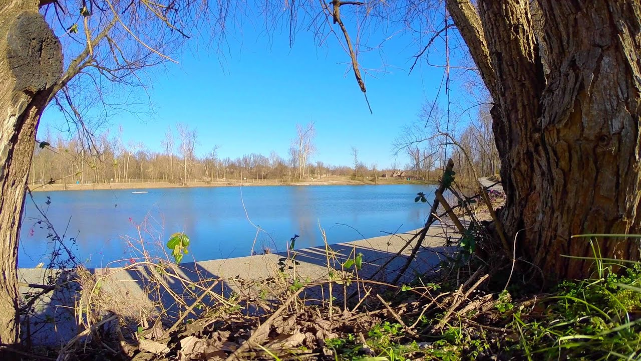 Sights of the Northwest Arkansas Razorback Greenway - YouTube