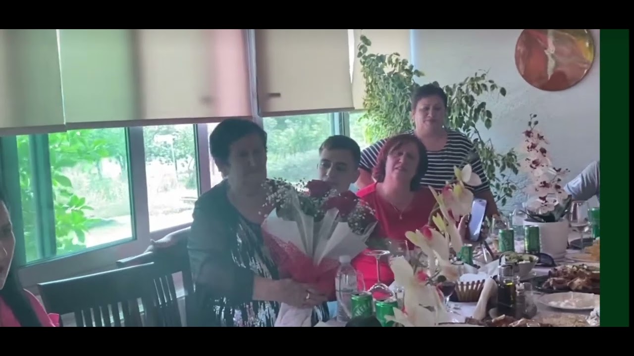 ditelindja e nenes. Ilir. Pupuri - YouTube