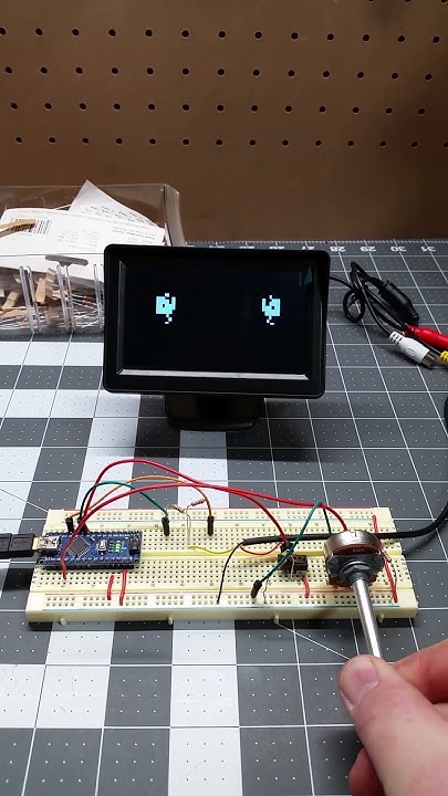 Arduino Space Invaders Animation - YouTube