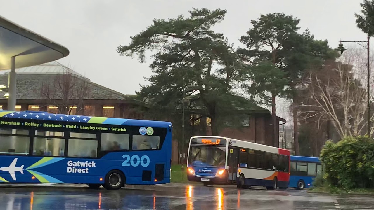 Stagecoach Bus Route 17 Departing Horsham Bus station - YouTube