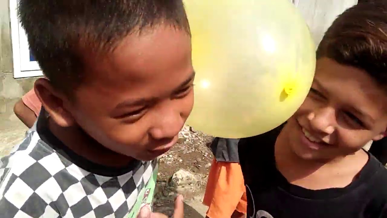 Lomba joget balon - YouTube