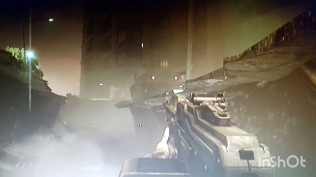 Why is this tank just staring - YouTube