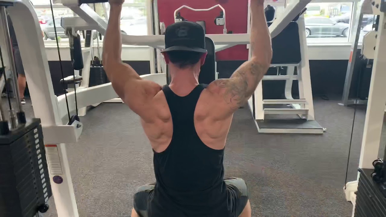 Robbie Casey: 7 Weeks Out : 1st Show - YouTube