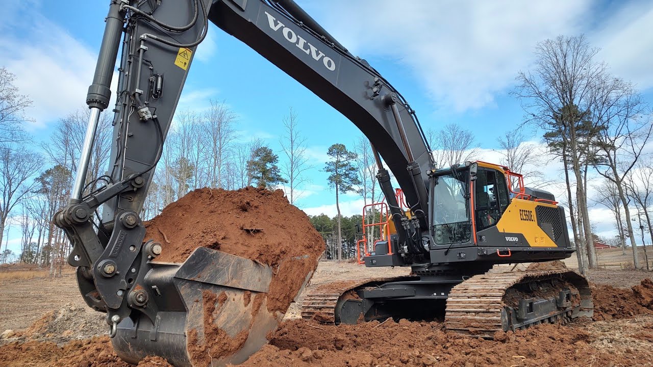 Day 2 Digging The Deep Pond - YouTube