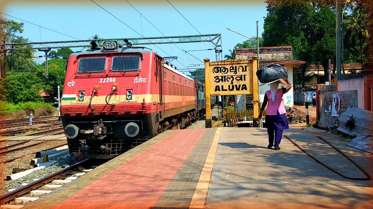 Rail Roko: 19 Hour Delayed Dhanbad - Alleppey Express - YouTube