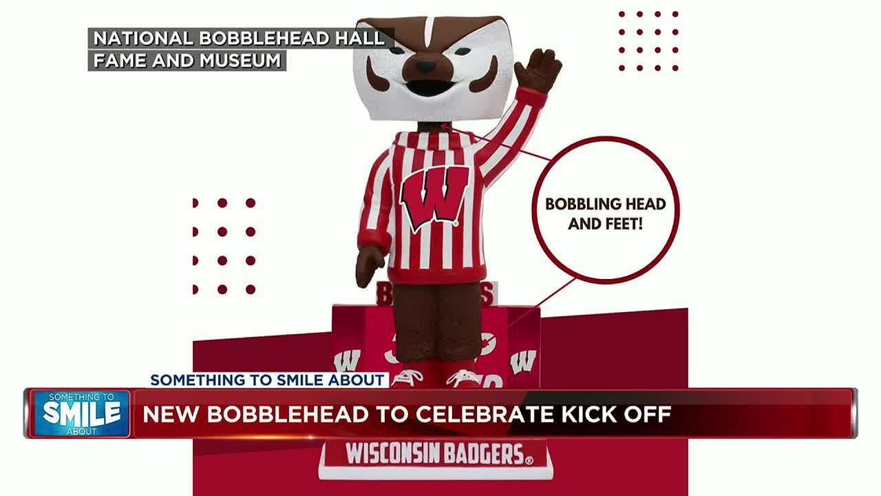 Bucky Badger ‘Jump Around’ bobblehead revealed - YouTube