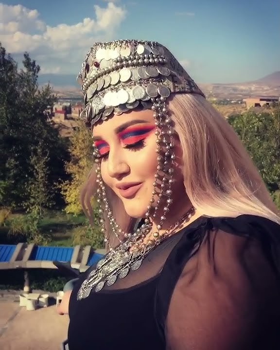 Գոհար Ավետիսյանը հայկական ոճով Youtube