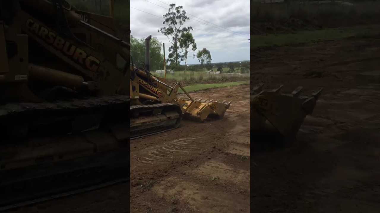 Carsburg Earthmoving - Drott - YouTube