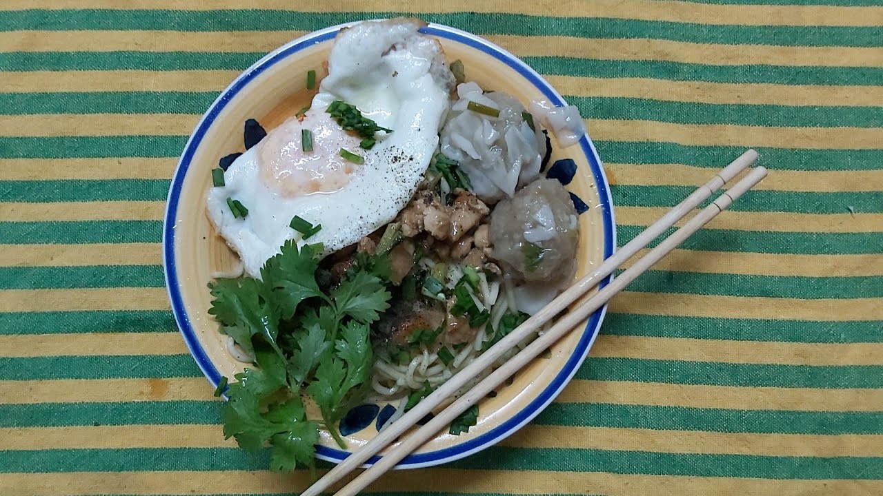 Mine Bouille Poulet | boiled noodles with chicken🍜😋 - YouTube