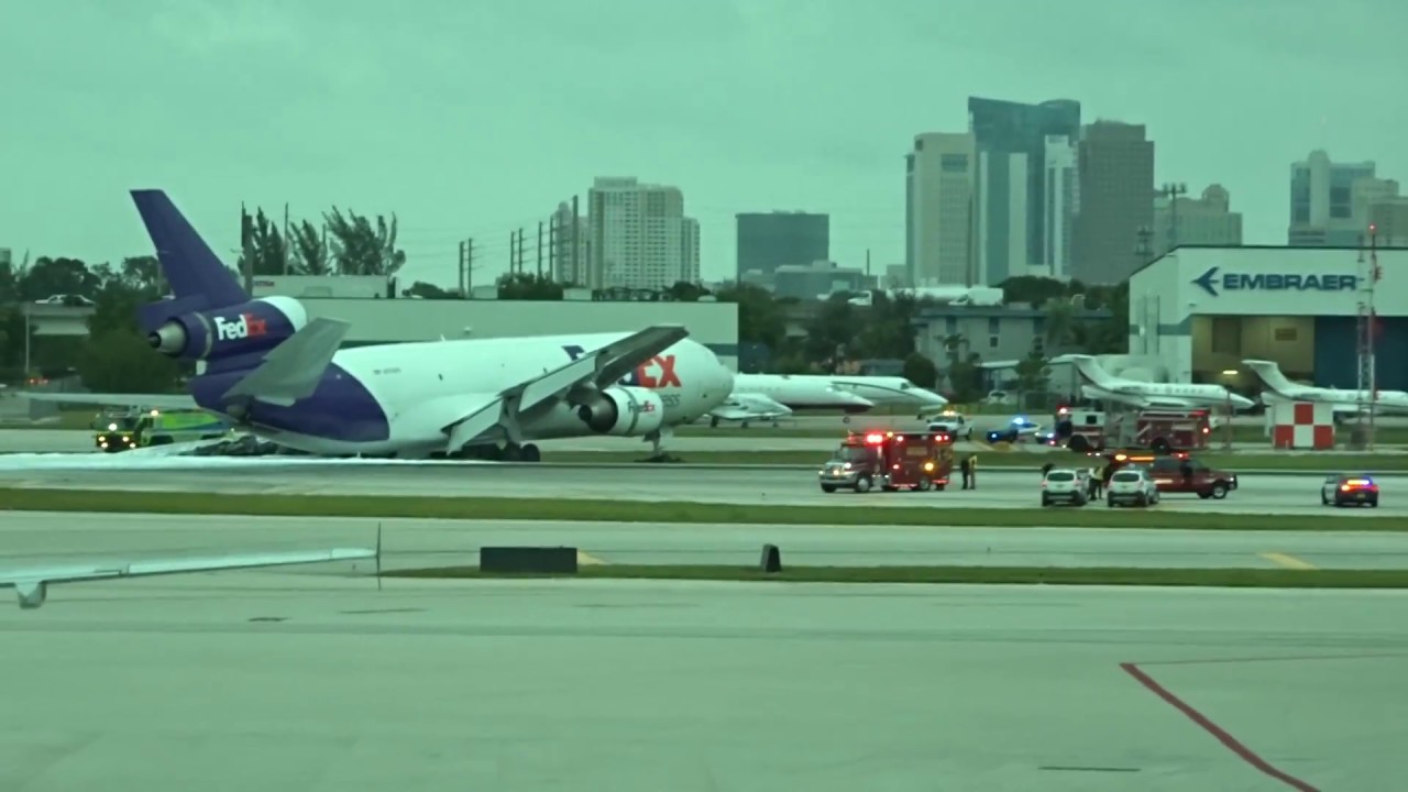 FedEx Cargo Plane Crash Accident in Fort Lauderdale - Hollywood ...
