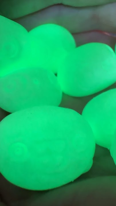 Glow in the Dark Mini Blobs - YouTube