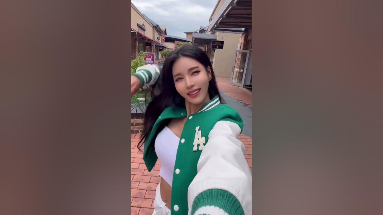 DJ Siena South Korean DJ, YouTube Star, Biography, Career, Age, Height, Weight, Net Worth, Facts ...