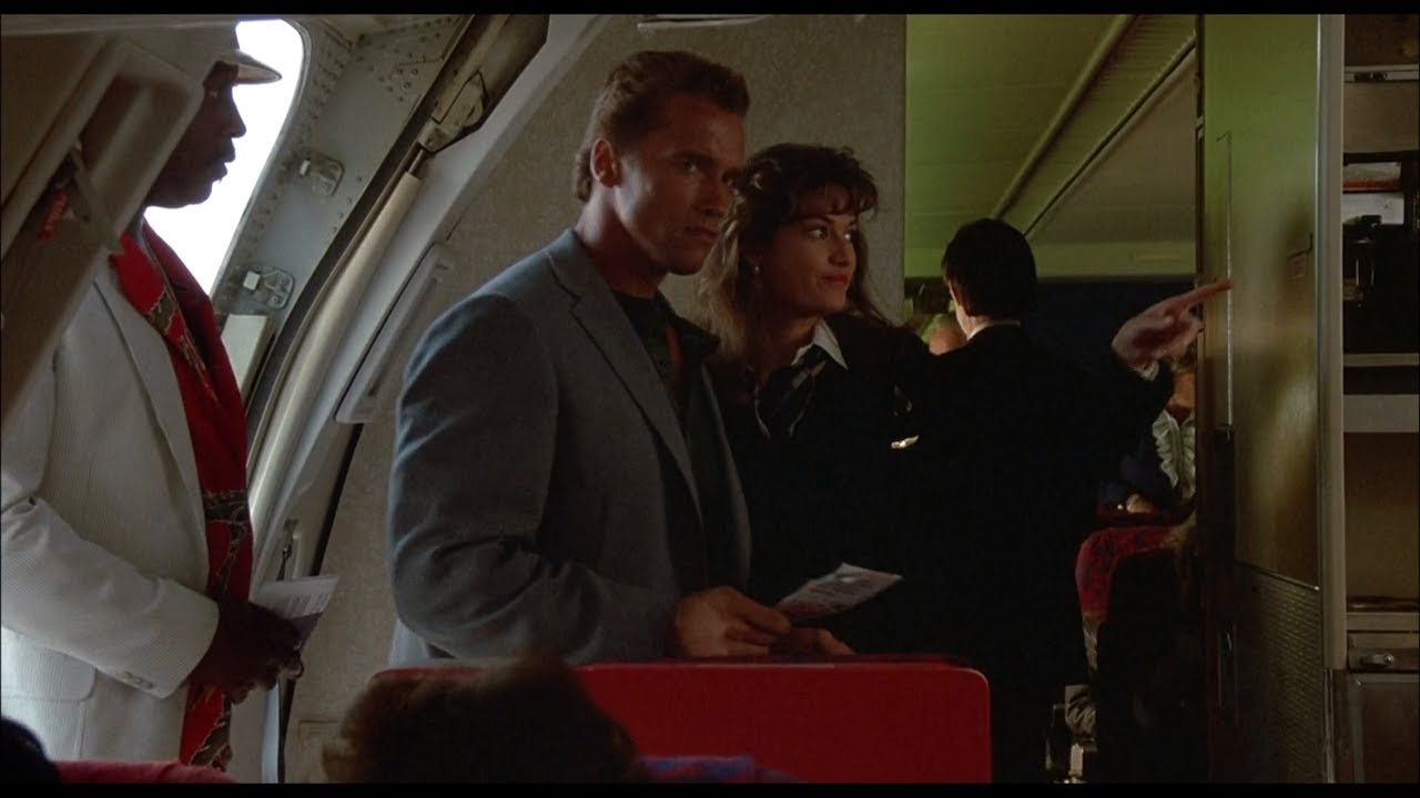 Commando 1985 - Airplane Scene - YouTube
