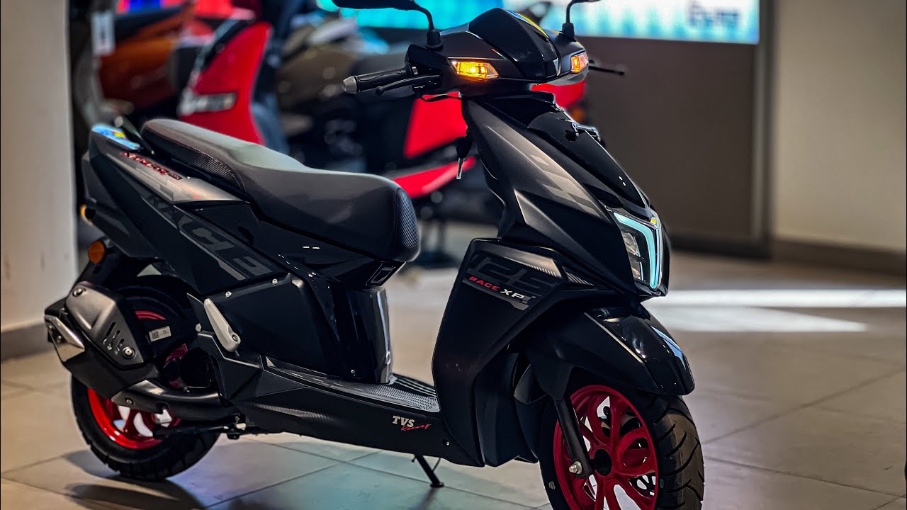 2024 TVS Ntorq 125 Race XP Black : Detailed Review : Best 125 cc Scuty ...