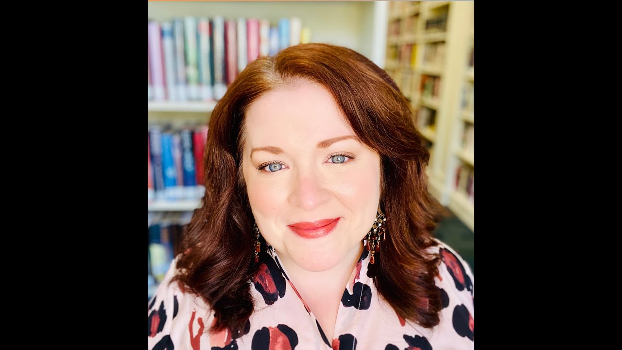 Book Talks with AnnaLee: Hispanic Heritage Month - YouTube