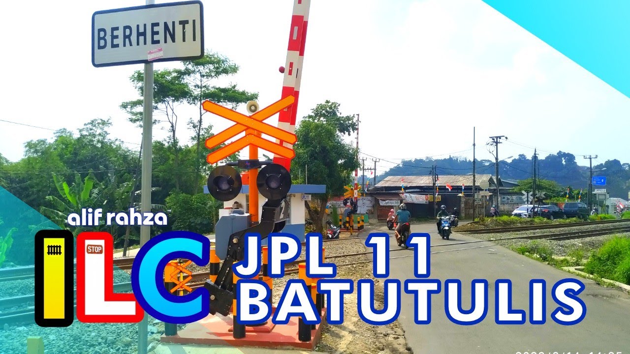 JPL 11 • Batutulis | Indonesia Level Crossing 2022 - YouTube