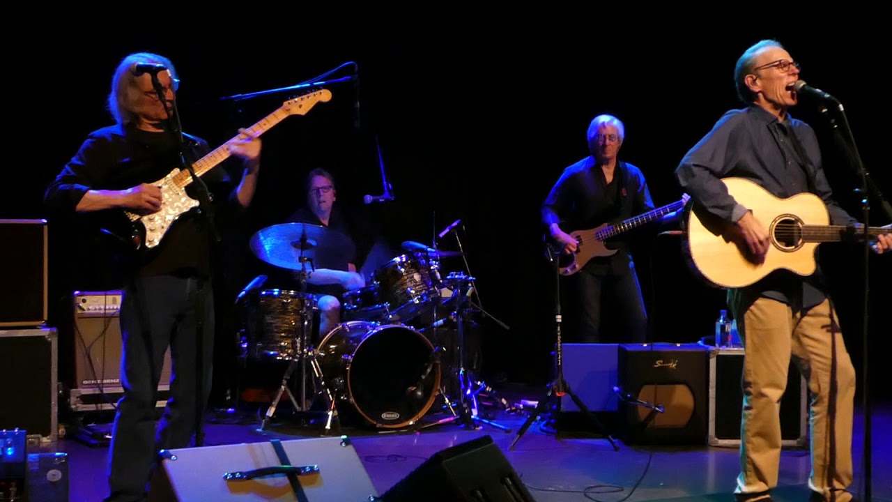 John Haitt: Slow turning - YouTube