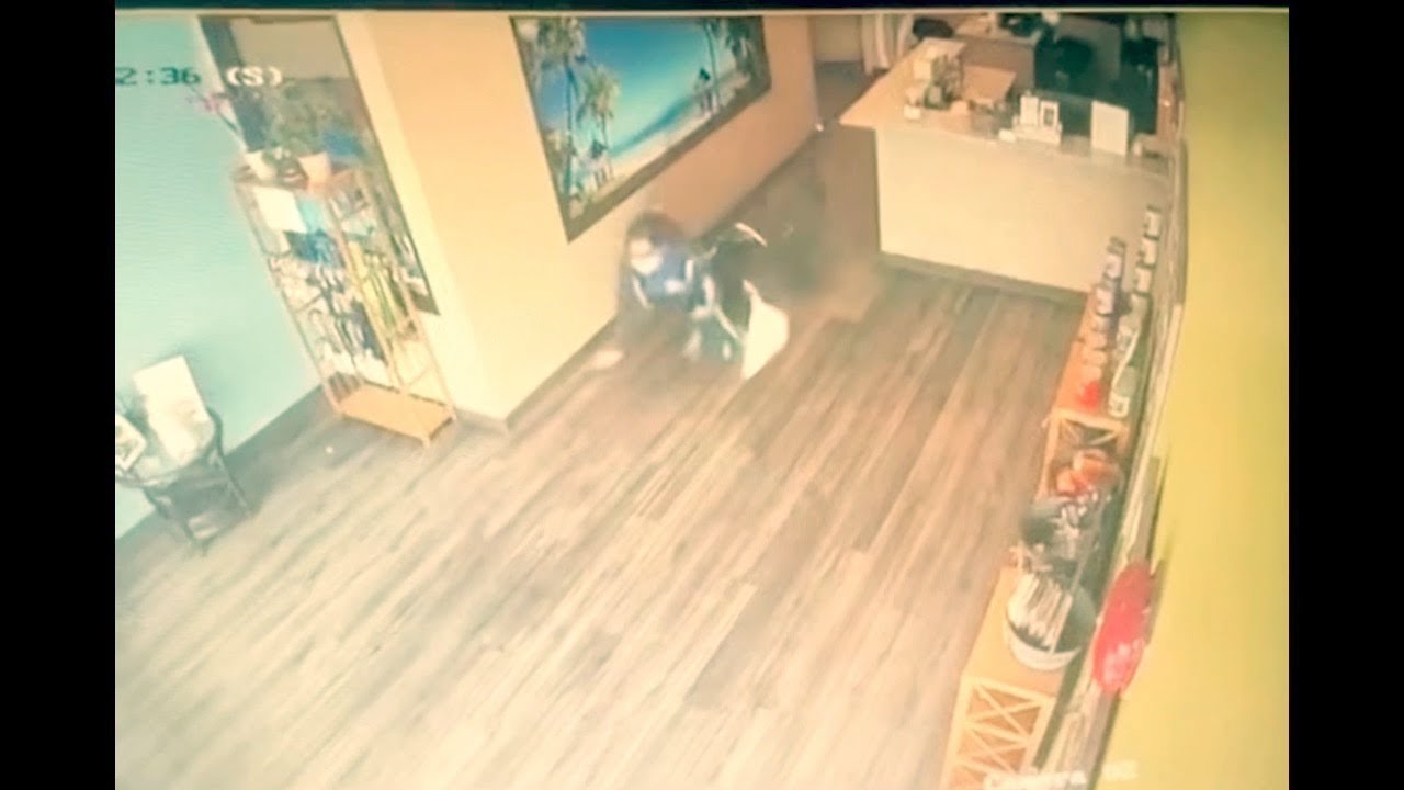 Clumsy girl tripping over gate - YouTube