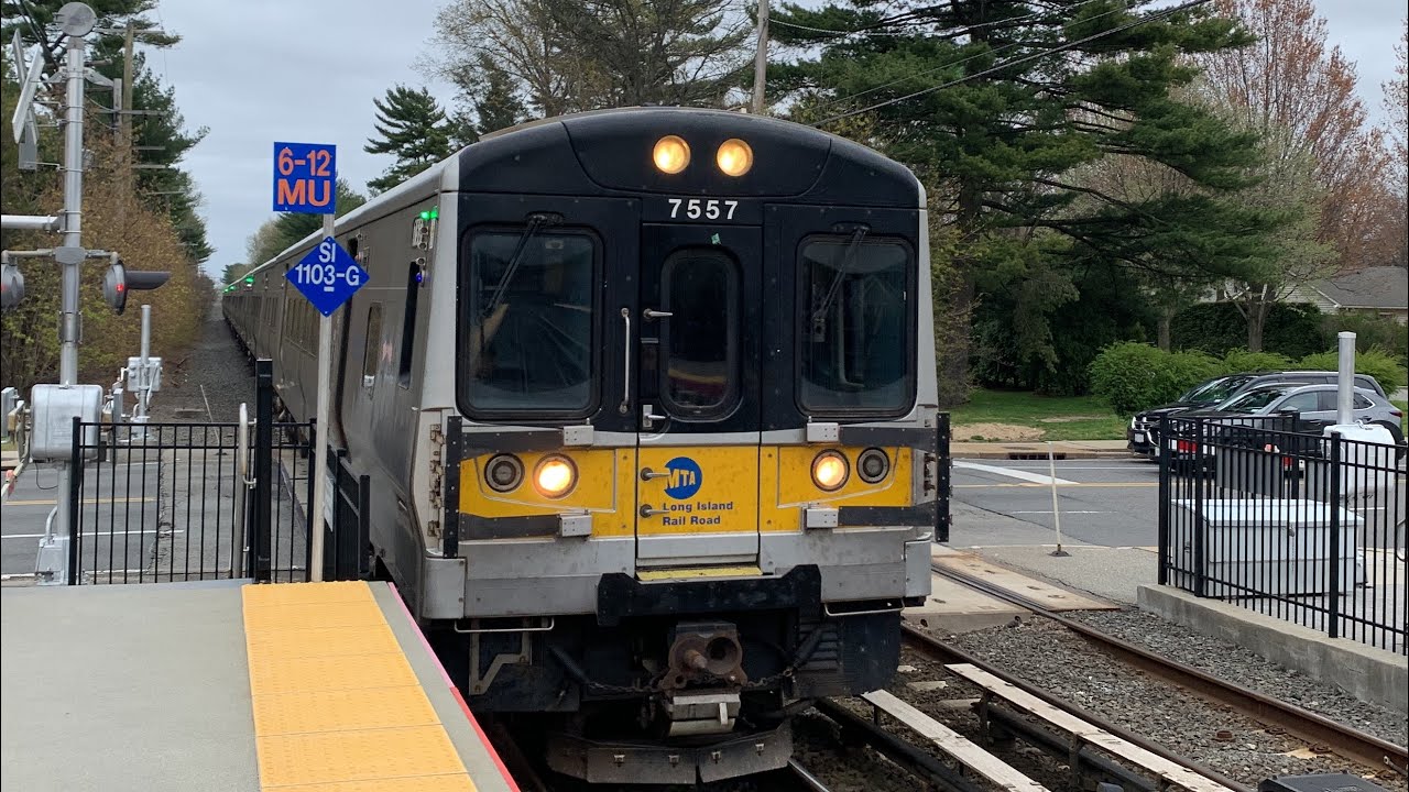 Grand Central Bound 2002-2007 Bombardier M7 LIRR Hempstead Branch Train ...