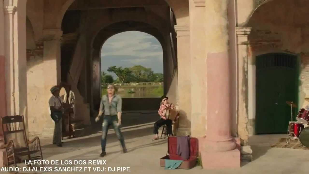 Carlos Vives Ft. J Alvarez - La Foto De Los Dos (Official Remix) vdj ...