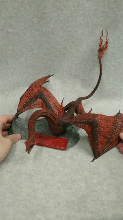 Unboxing the Caraxes dragon figure from House of the Dragon by McFarlane Toys fire breath Blood ...