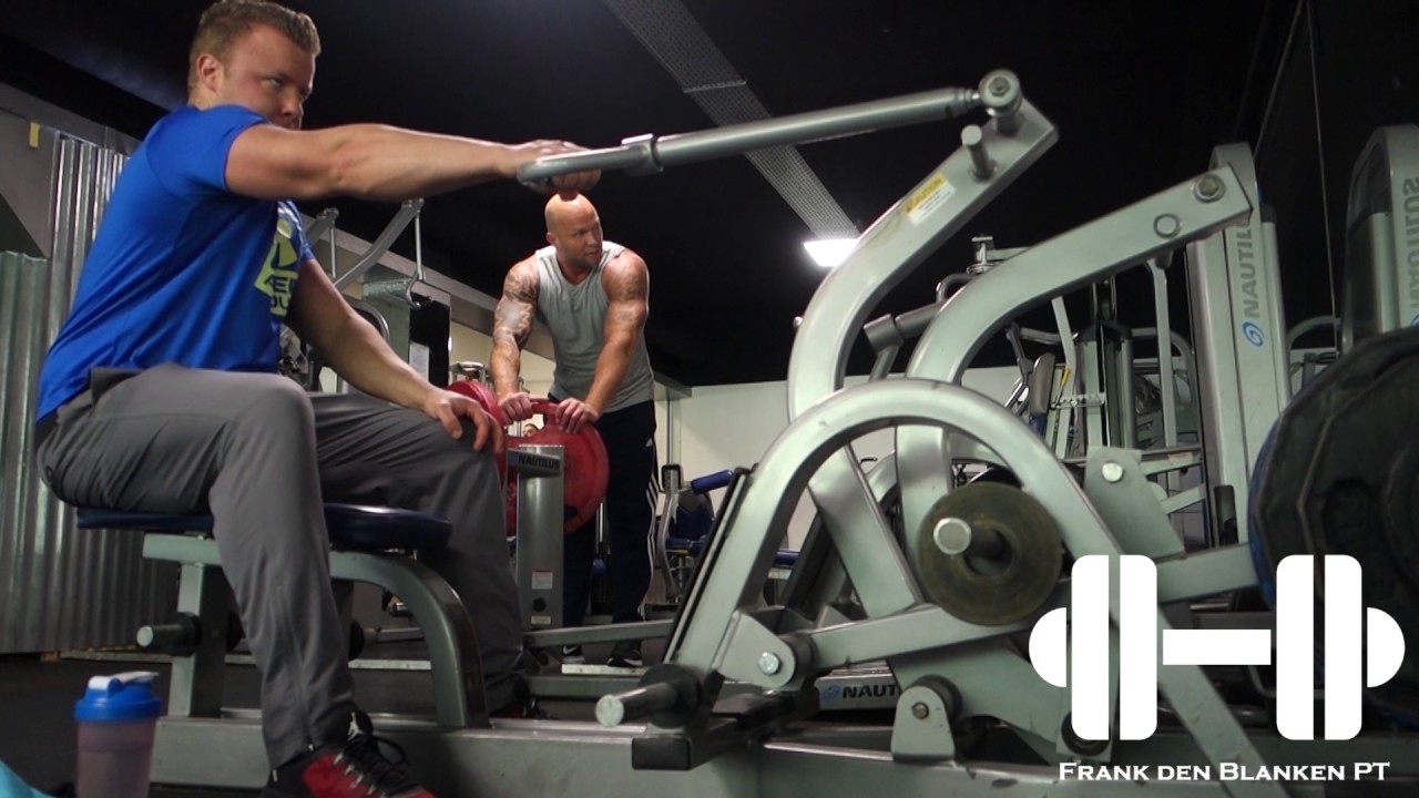 One Arm Machine Row - YouTube