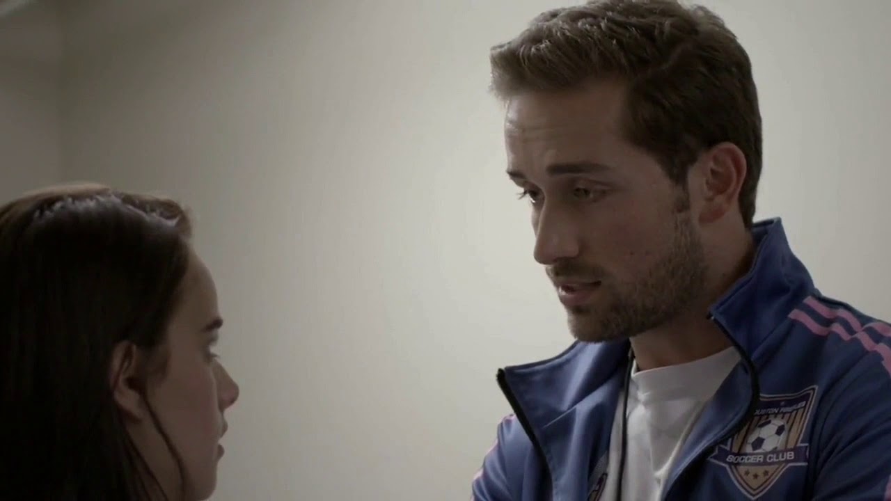 Santiago y Marisol- Mi familia perfecta Cap 07 - YouTube