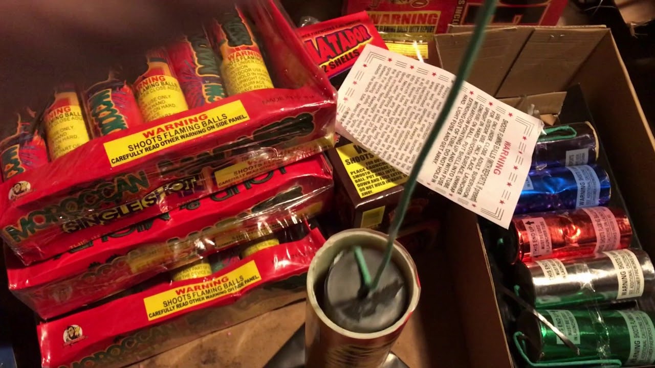 Meet Mr Big Canister Shells from Shelton Fireworks - YouTube
